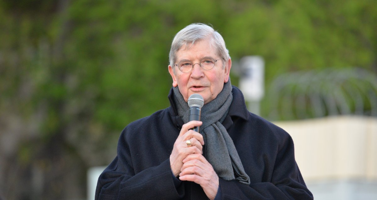 Message de Mgr Laurent Ulrich aux Parisiens : 13 novembre 2015 – 13 ...