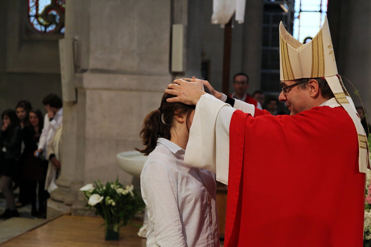 La confirmation - Diocèse de Paris