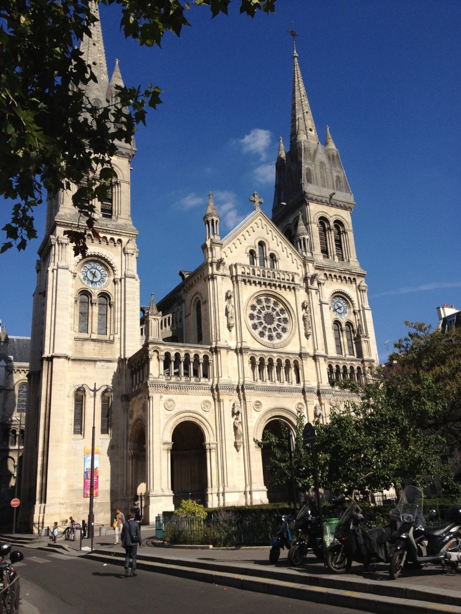 La Fraternité Missionnaire des Prêtres pour la Ville - Diocèse de Paris